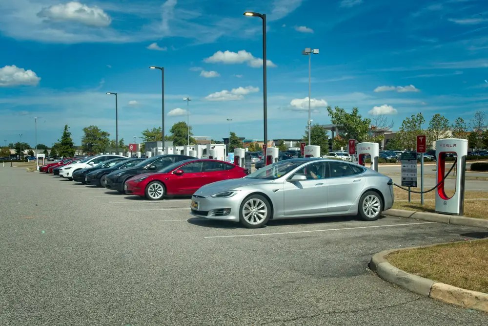 Yes, Electric Vehicles Are Greener Than Gas Cars — Even When They Use ...